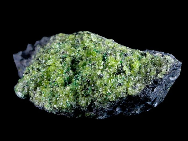 ST90 - Rare Natural Peridot (Chrysolite) Crystals Specimen On Volcanic ...